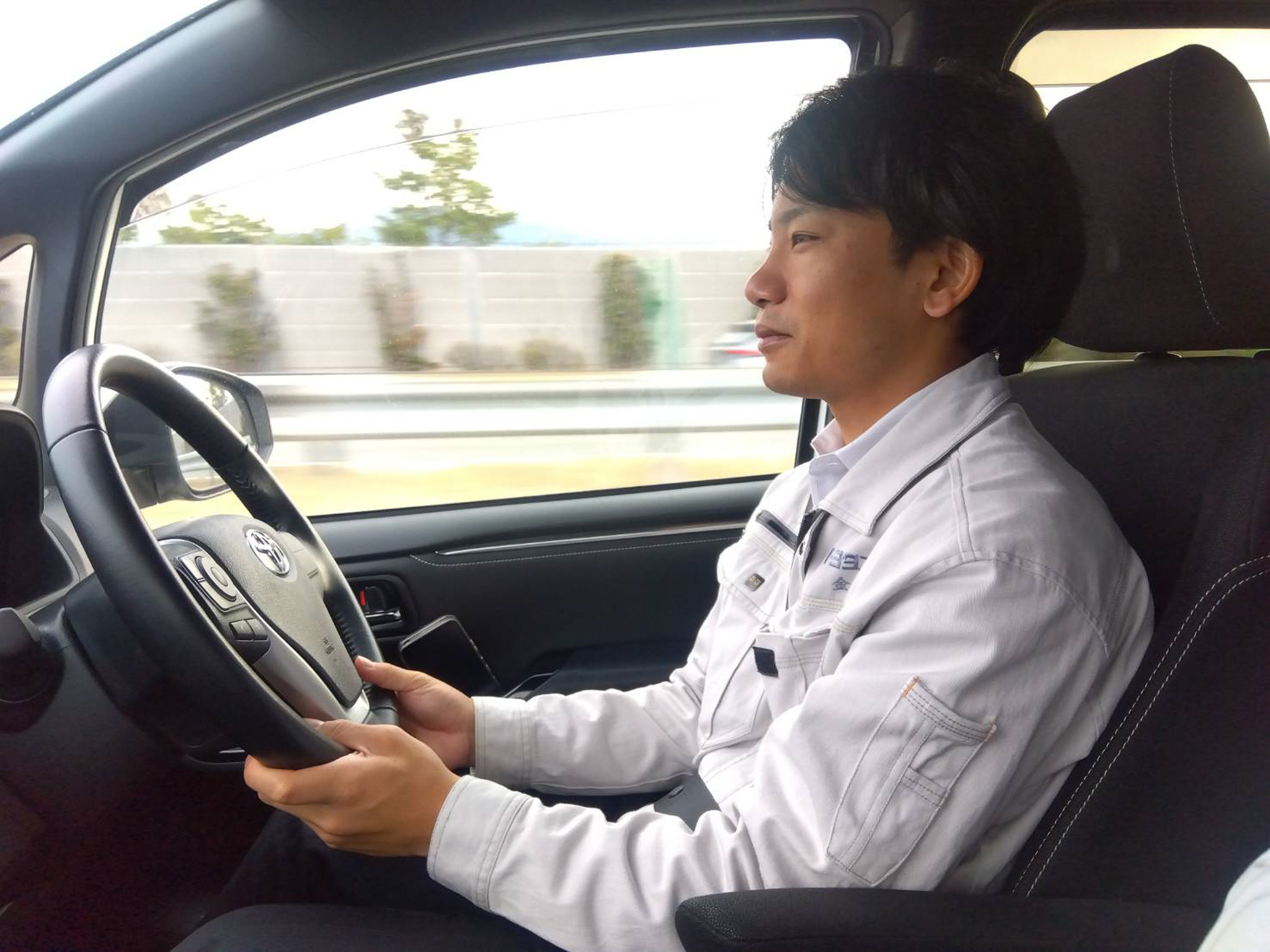 01 - TOYOTA FORMS RECRUIT